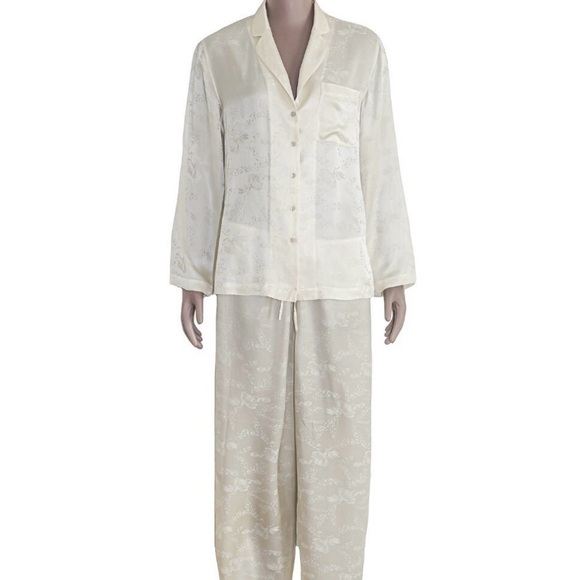august silk | Intimates & Sleepwear | Vintage August Silk White Silk ...